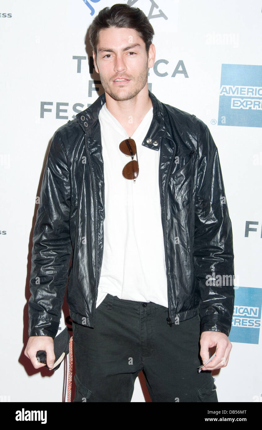 Tyson Ballou 2011 Tribeca Film Festival Premiere of 'Last Night' at the ...