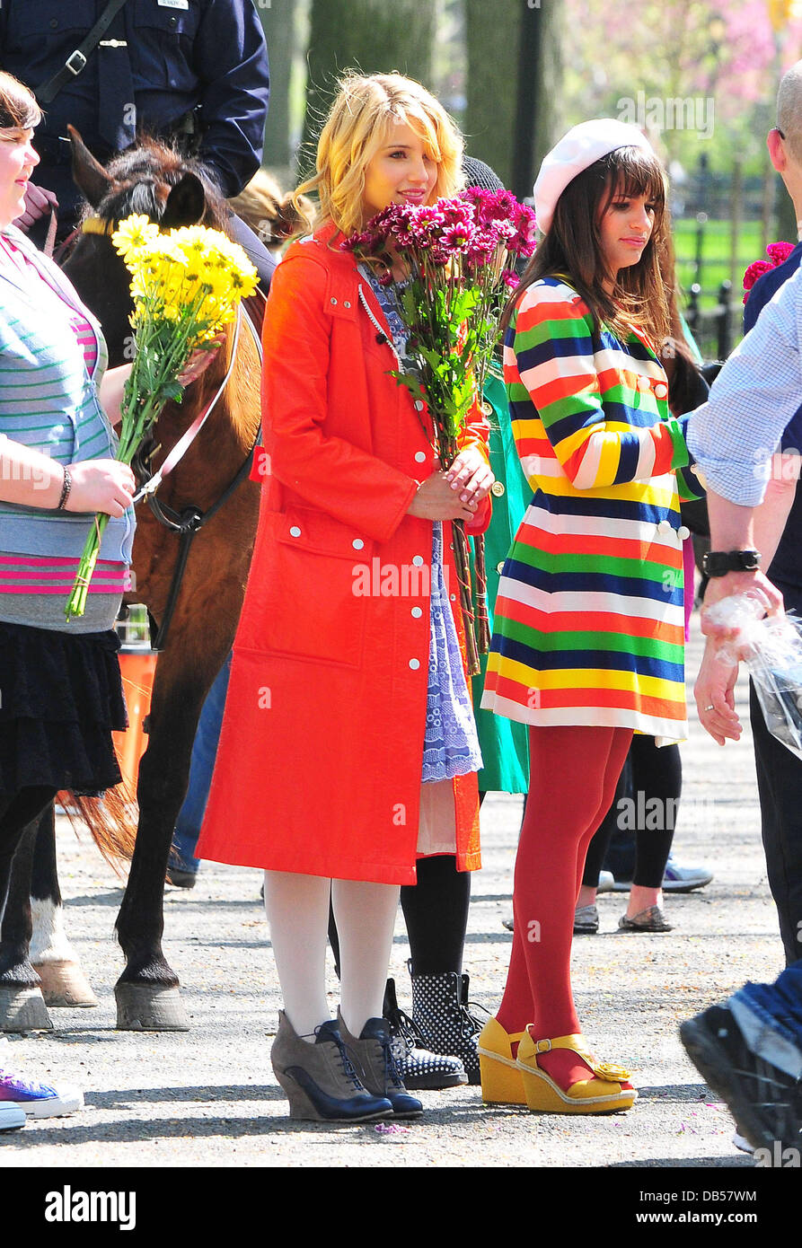 Lea michele and dianna agron hi-res stock photography and images - Alamy