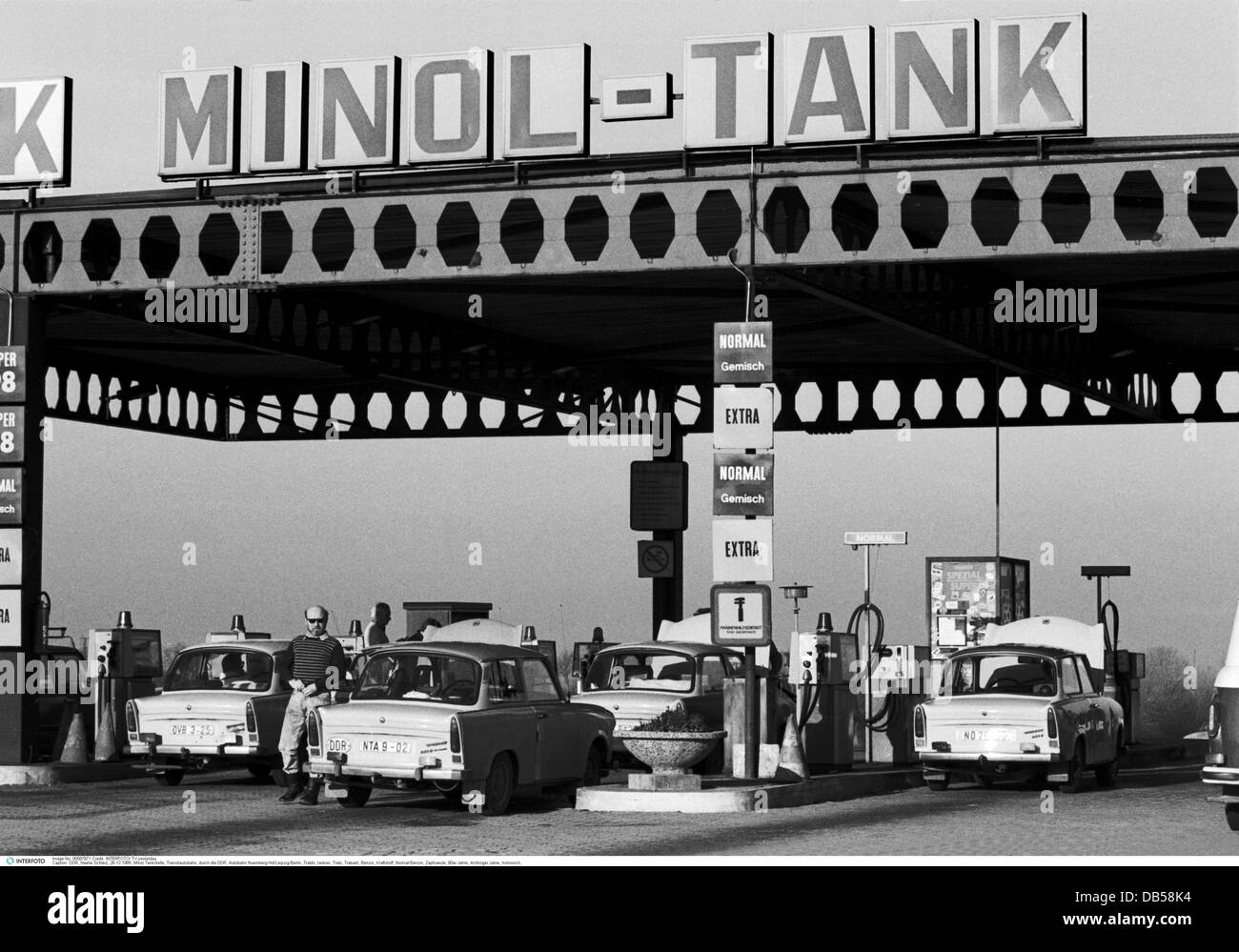 transport / transportation, street, Minol petrol station, transit ...