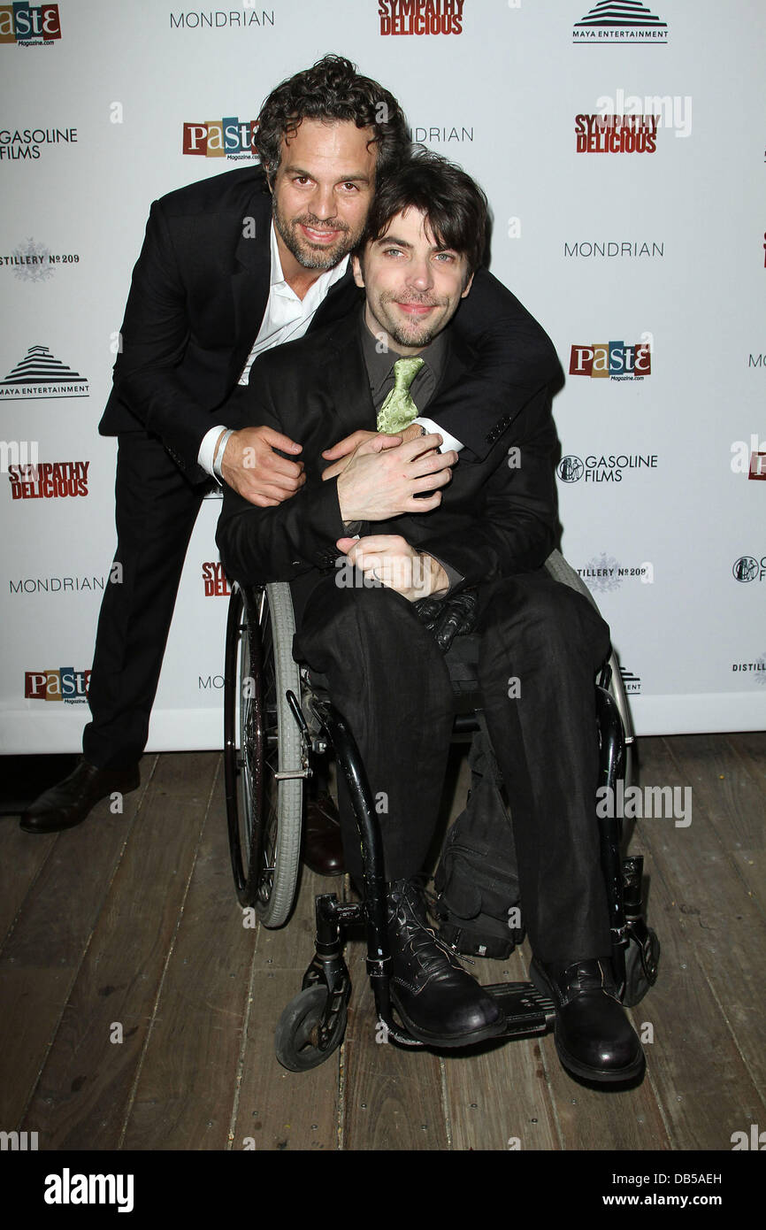 Christopher thornton hi-res stock photography and images - Alamy