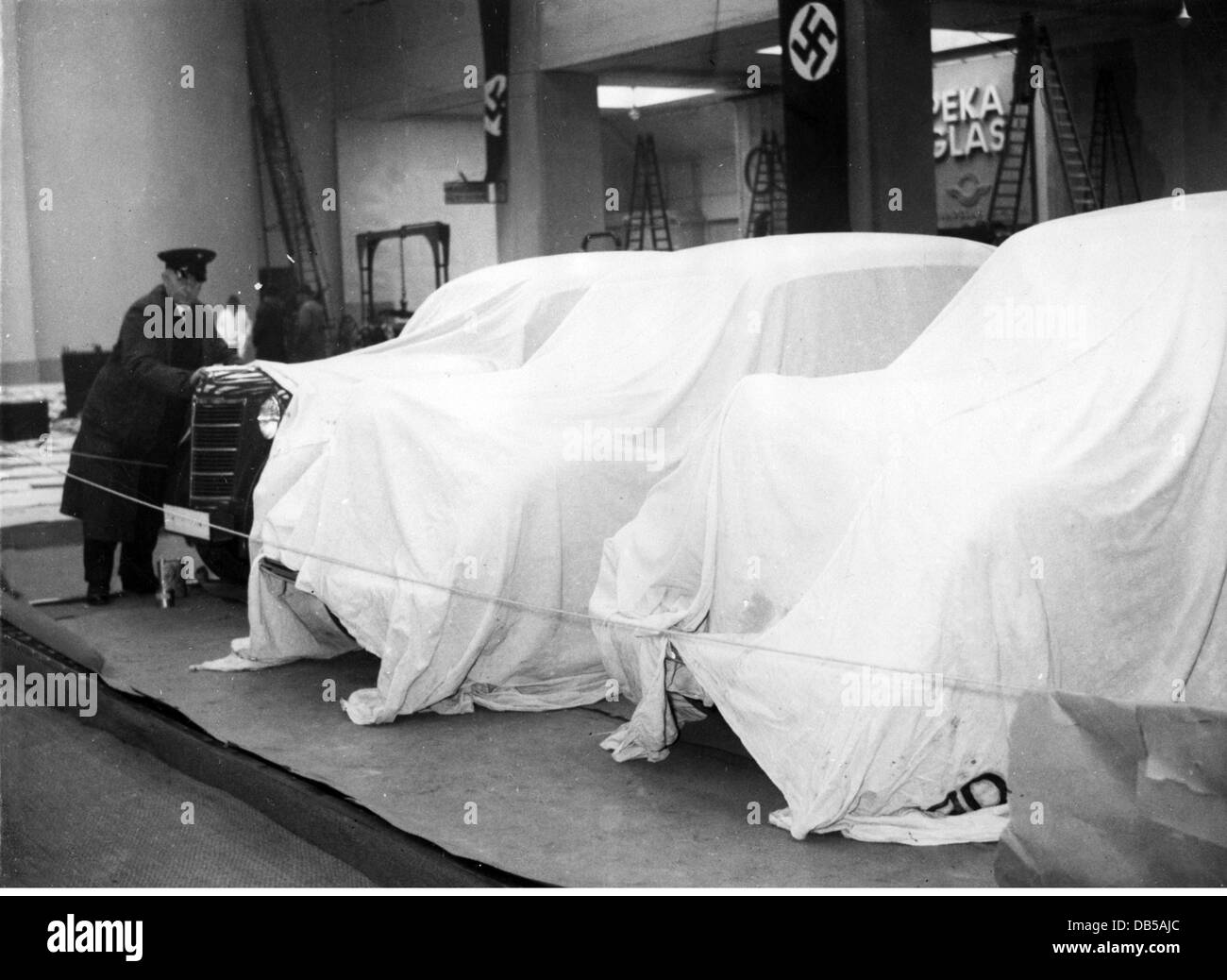 Nazi exhibition Black and White Stock Photos & Images - Alamy