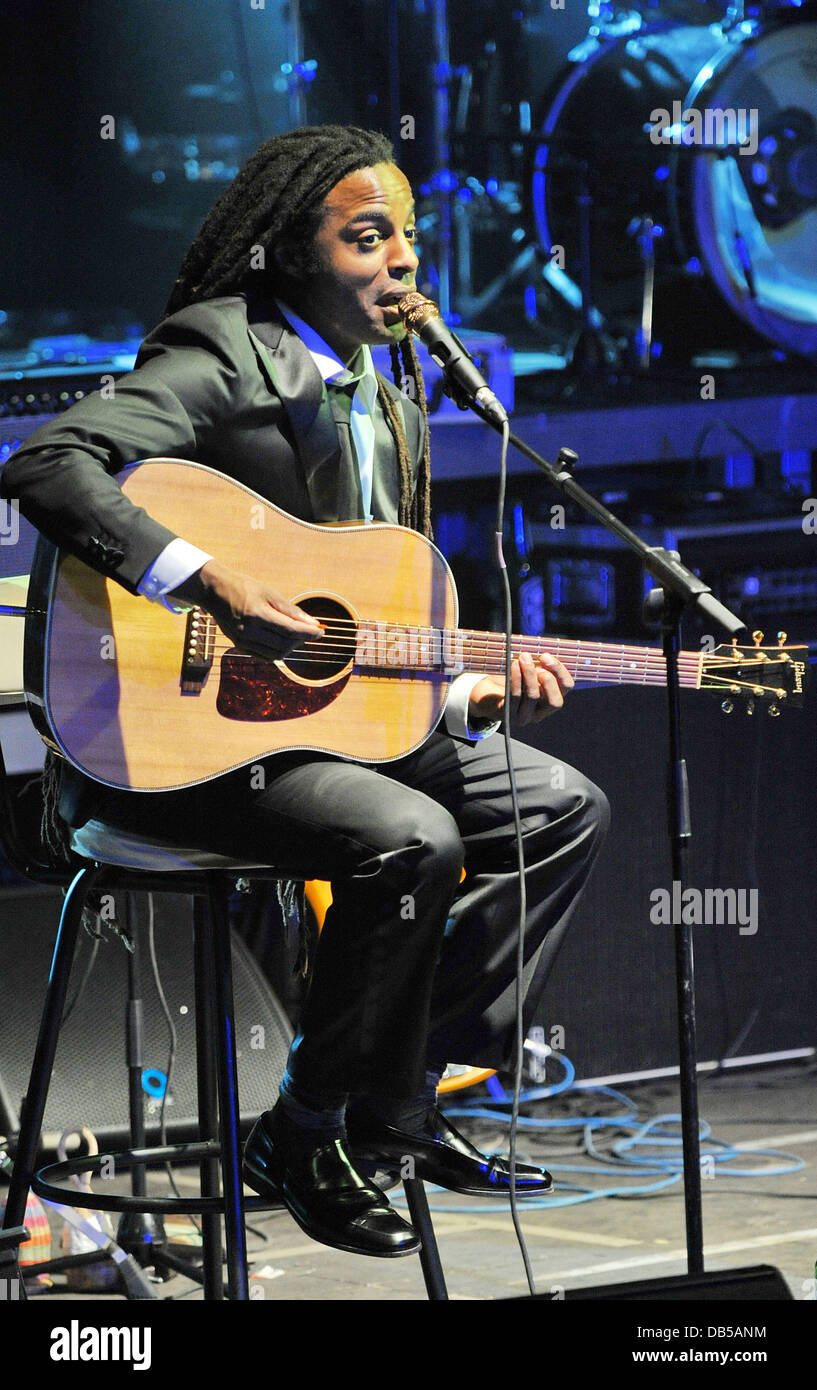 American rapper and record producer John Forte performing at a charity ...