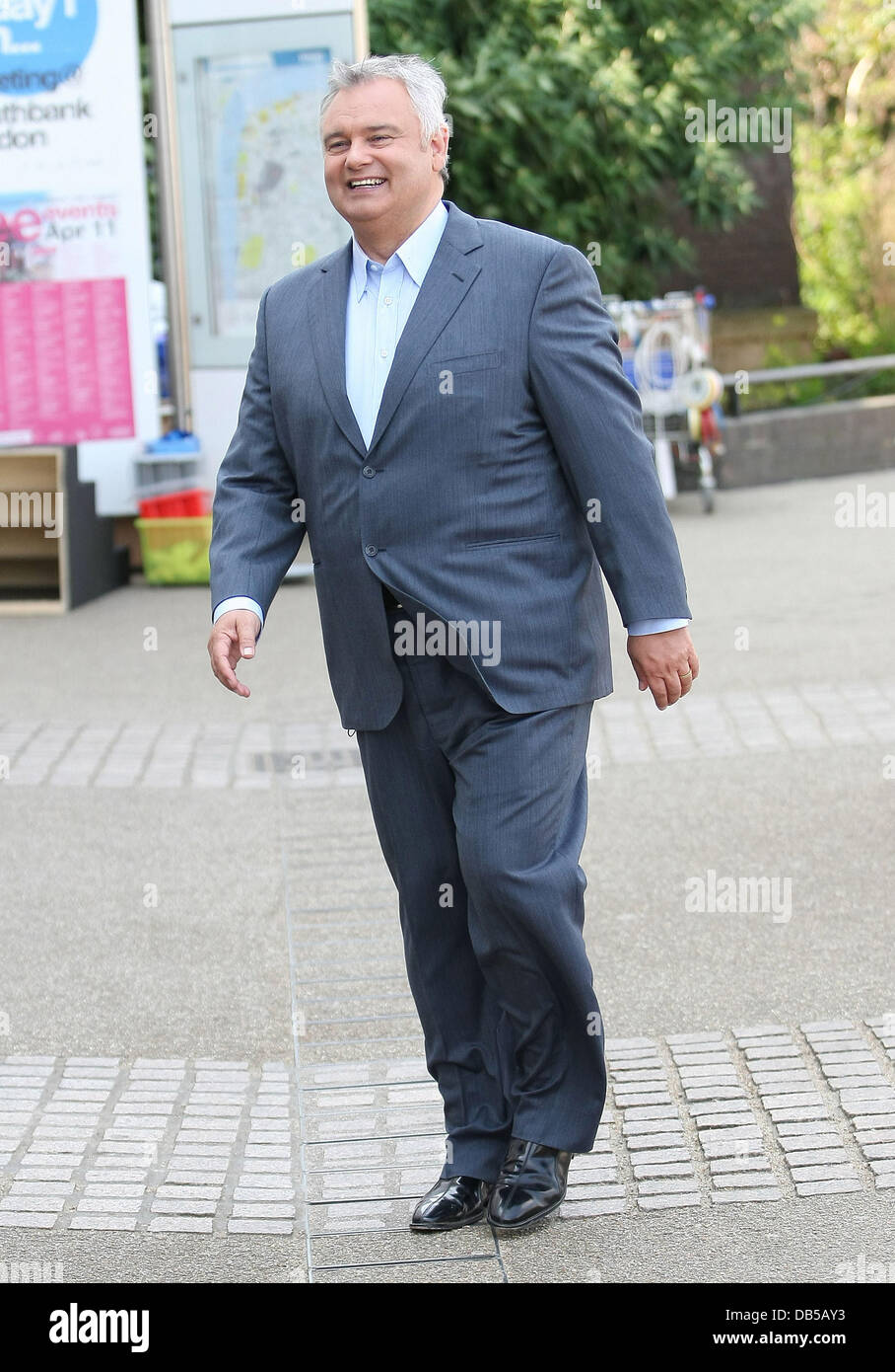 Eamonn Holmes at the ITV studios London, England - 28.04.11 Stock Photo ...