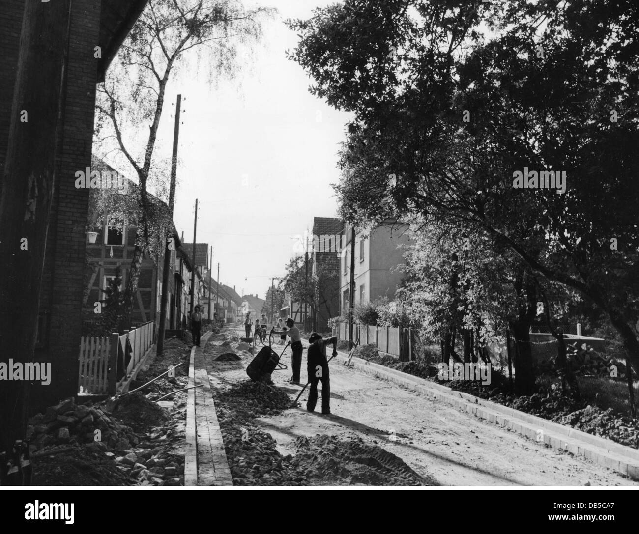 transport / transportation, road construction, construction worker fill ...