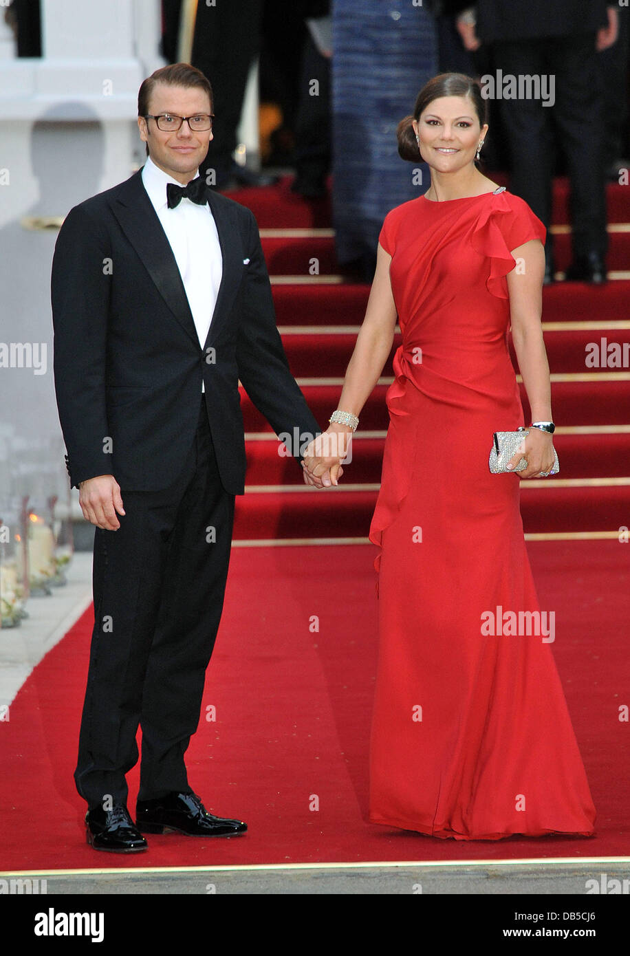 Crown princess victoria and daniel westling hi-res stock photography ...