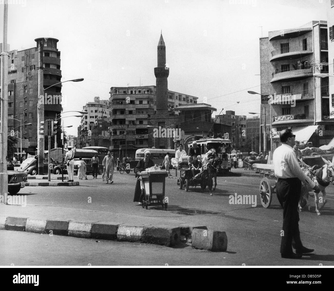 geography / travel, Egypt, Cairo, squares, people and vehicles on Ahmad ...