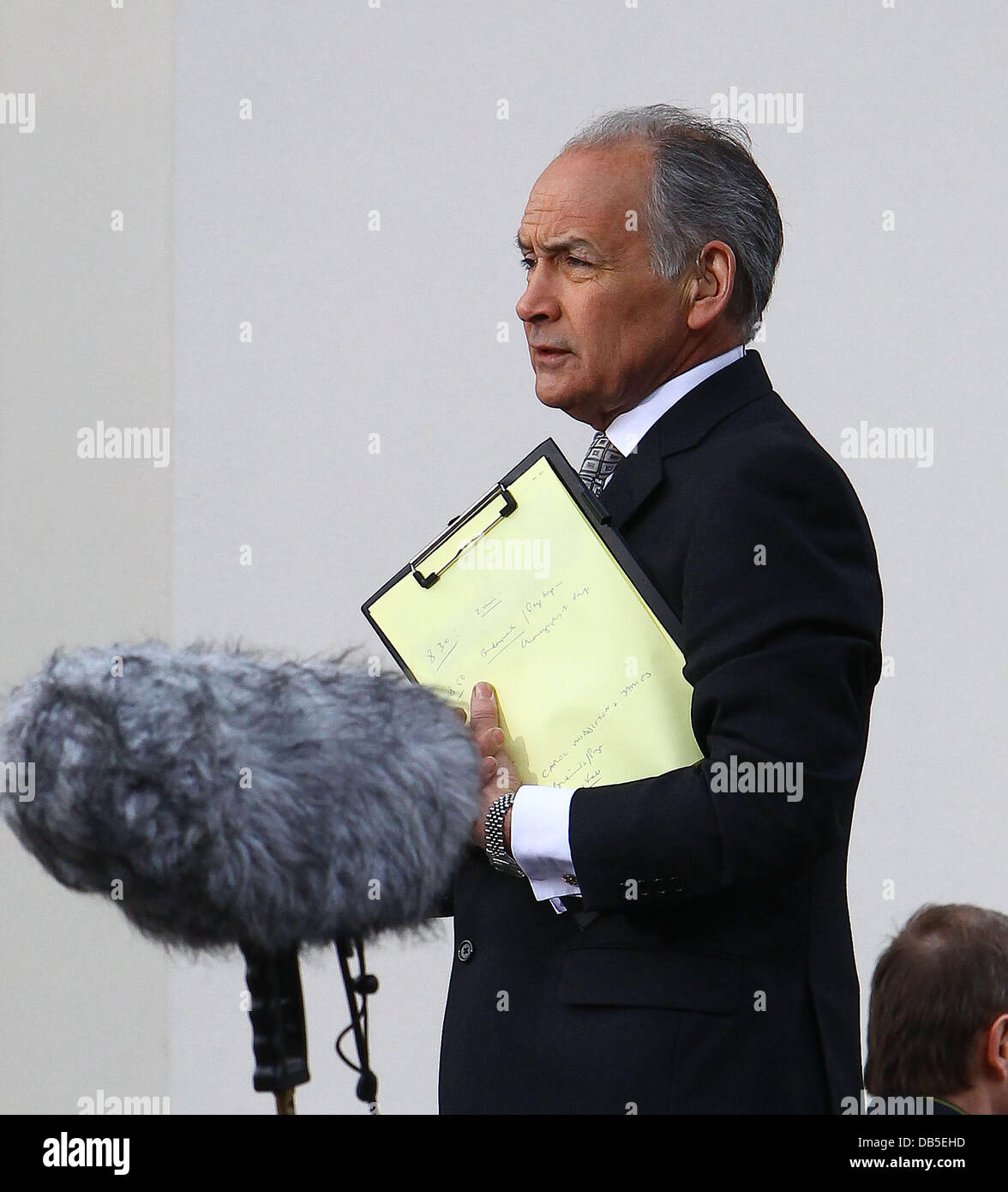 Alistair Stewart The Wedding of Prince William and Catherine Middleton ...