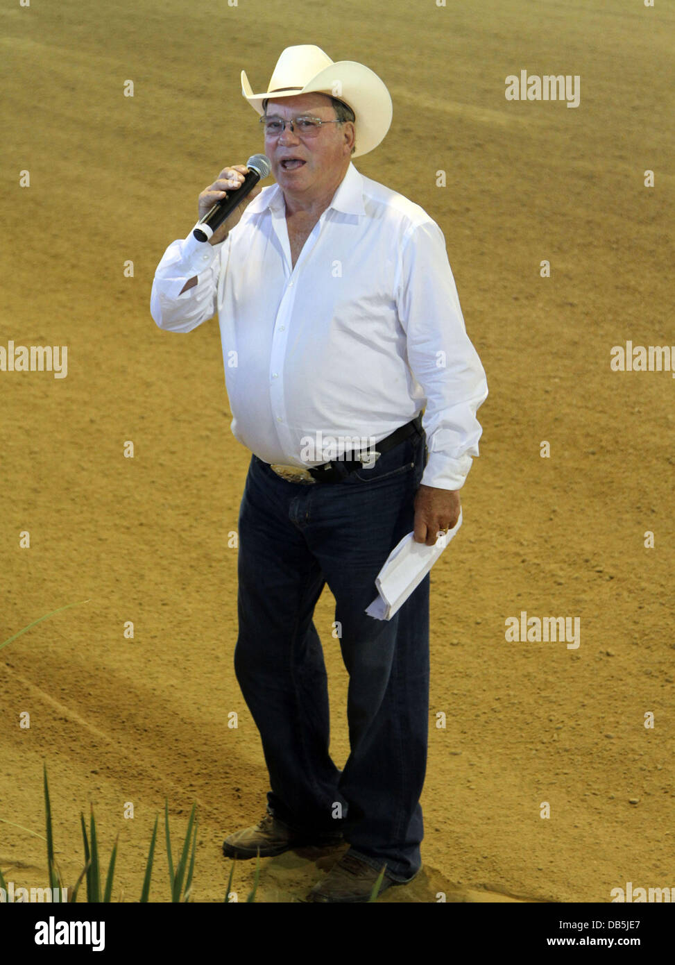 William Shatner The 21st Annual 'Priceline Hollywood Charity Horse Show ...