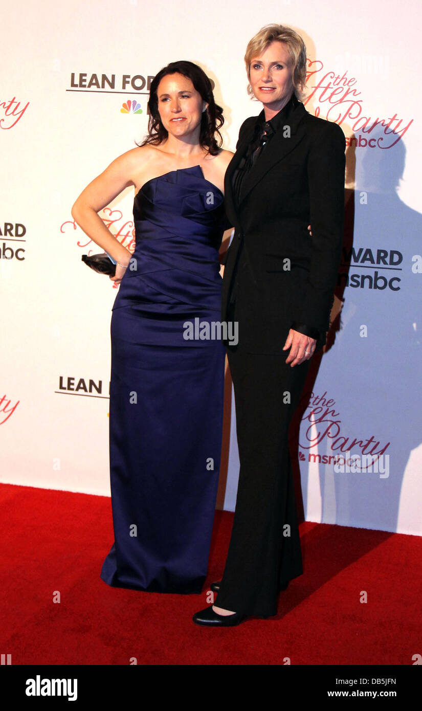 Dr. Lara Embry and Jane Lynch 2011 White House Correspondents ...