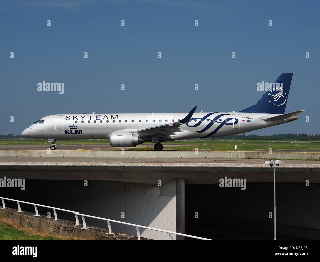 Skyteam hi-res stock photography and images - Alamy