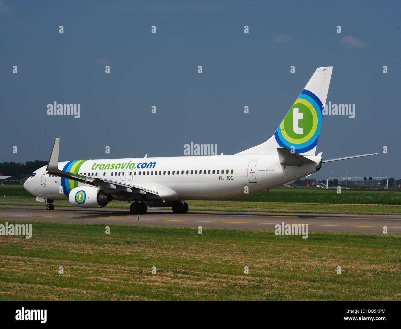 The PH-HSC Transavia Boeing 737-8K2 is a modern jetliner operating ...