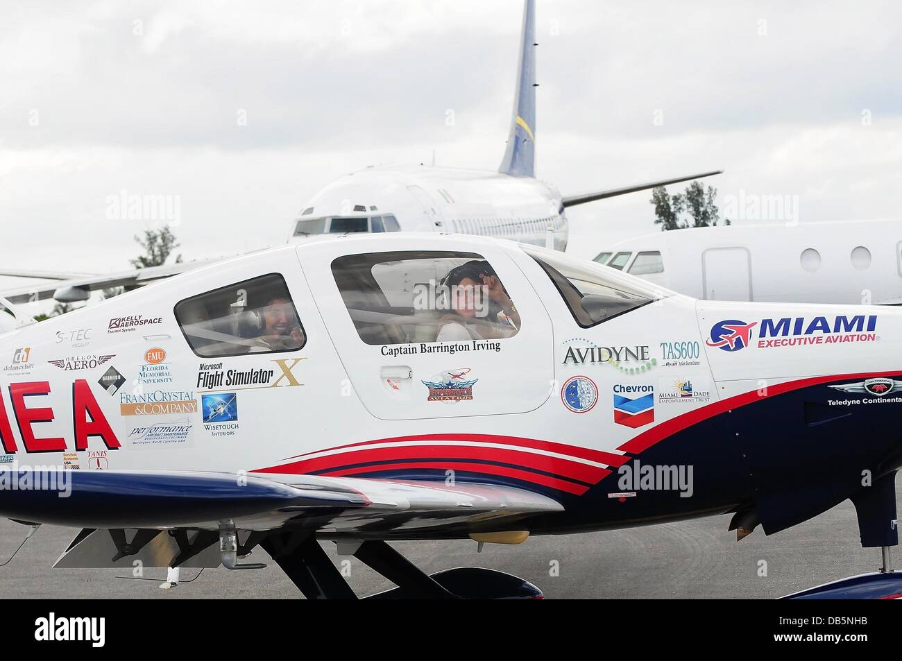 Shantel Van Santen participates in Rally for Kids with Cancer Scavenger ...