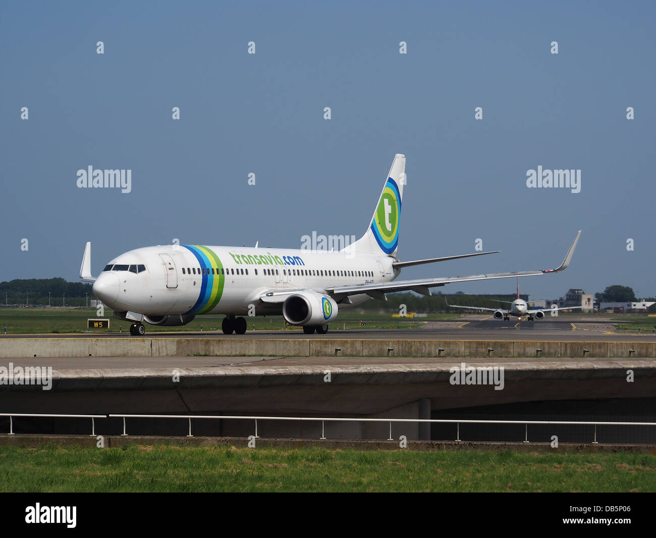The PH-HZI is a Boeing 737-8K2(WL) operated by Transavia Airlines. This ...