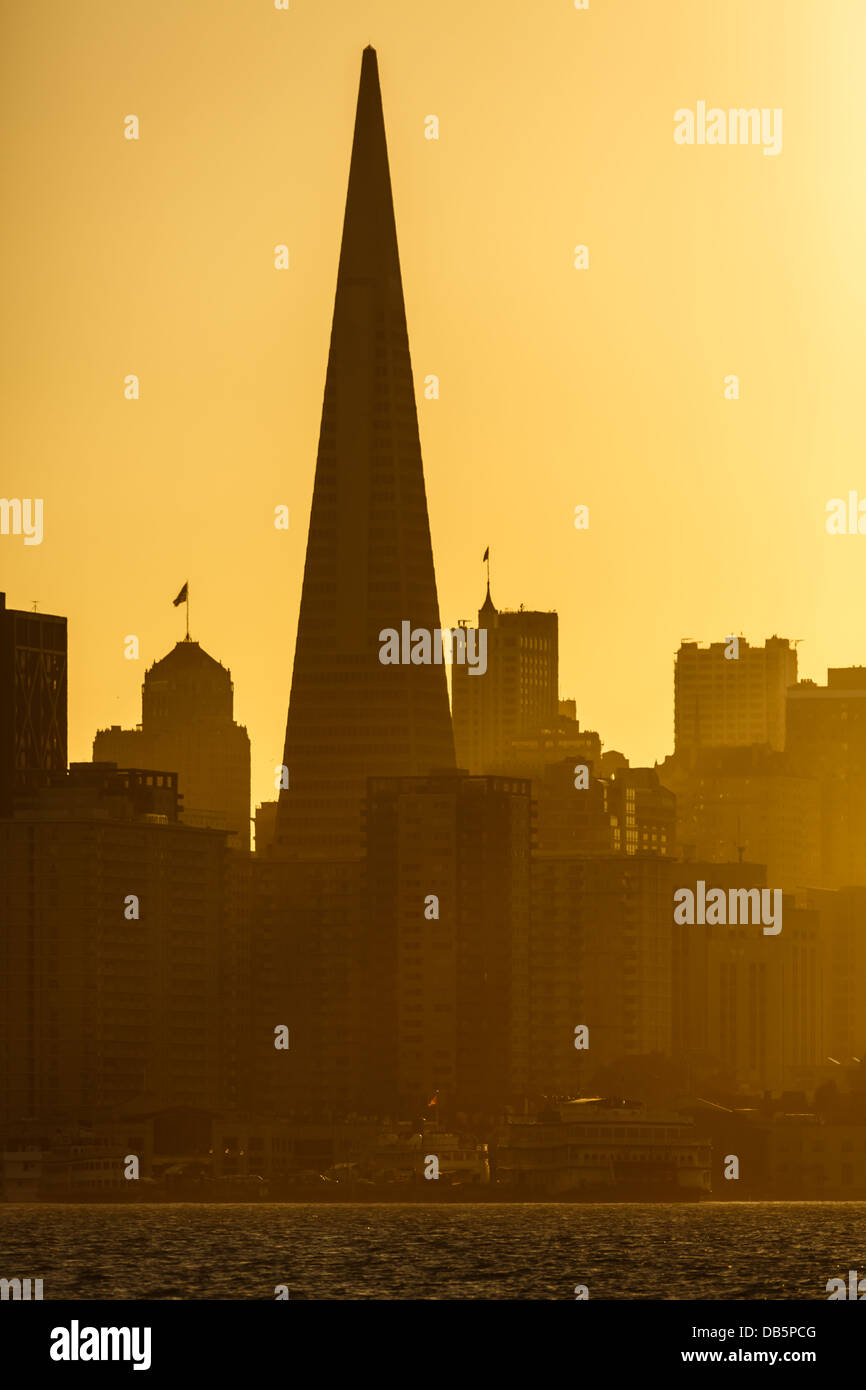 San Francisco Trans America Pyramid at sunset Stock Photo - Alamy