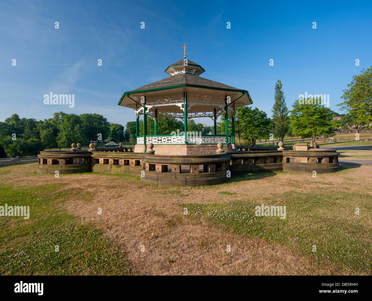 Victorian bandstand in Greenhead park, Huddersfield Stock Photo - Alamy