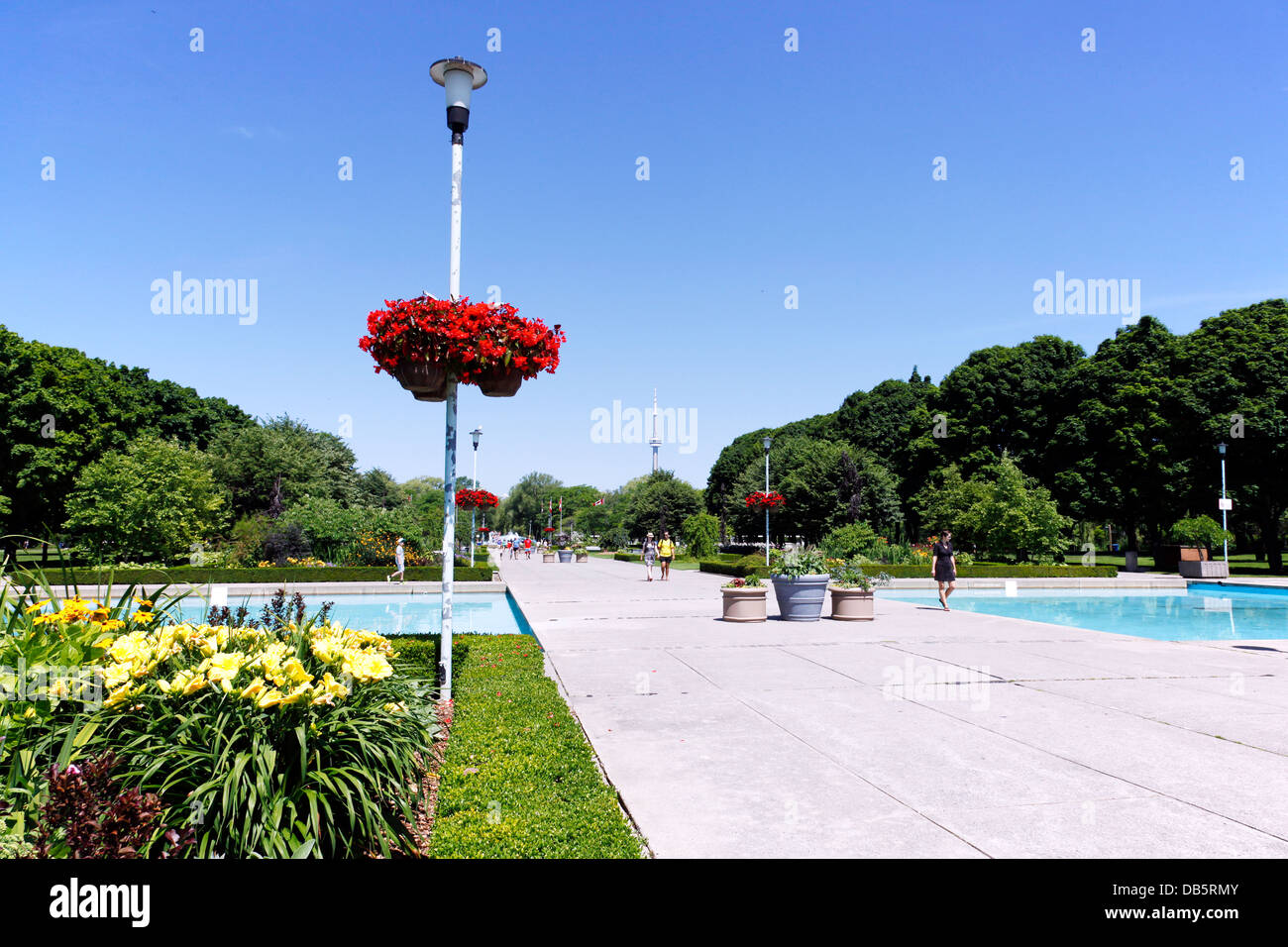 Centre island toronto canada park hi-res stock photography and images ...