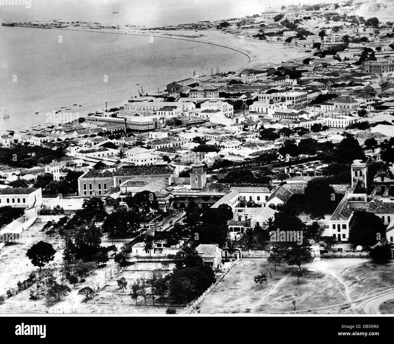 geography / travel, Angola, Luanda, city views / cityscapes, air view ...