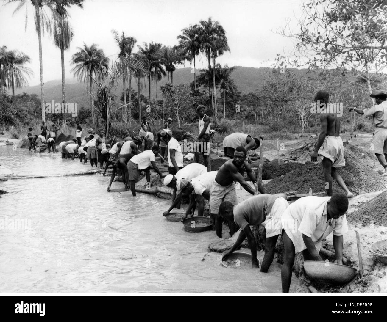 Sierra leone people hi-res stock photography and images - Alamy