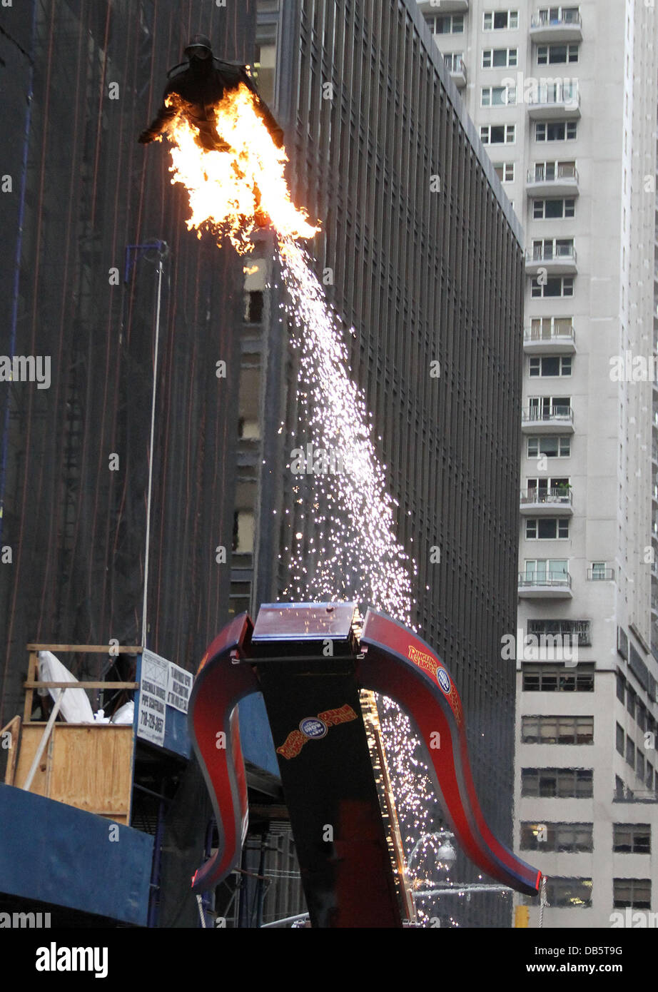 The Human Fuse, Brian Miser celebrities outside The Ed Sullivan Theater ...