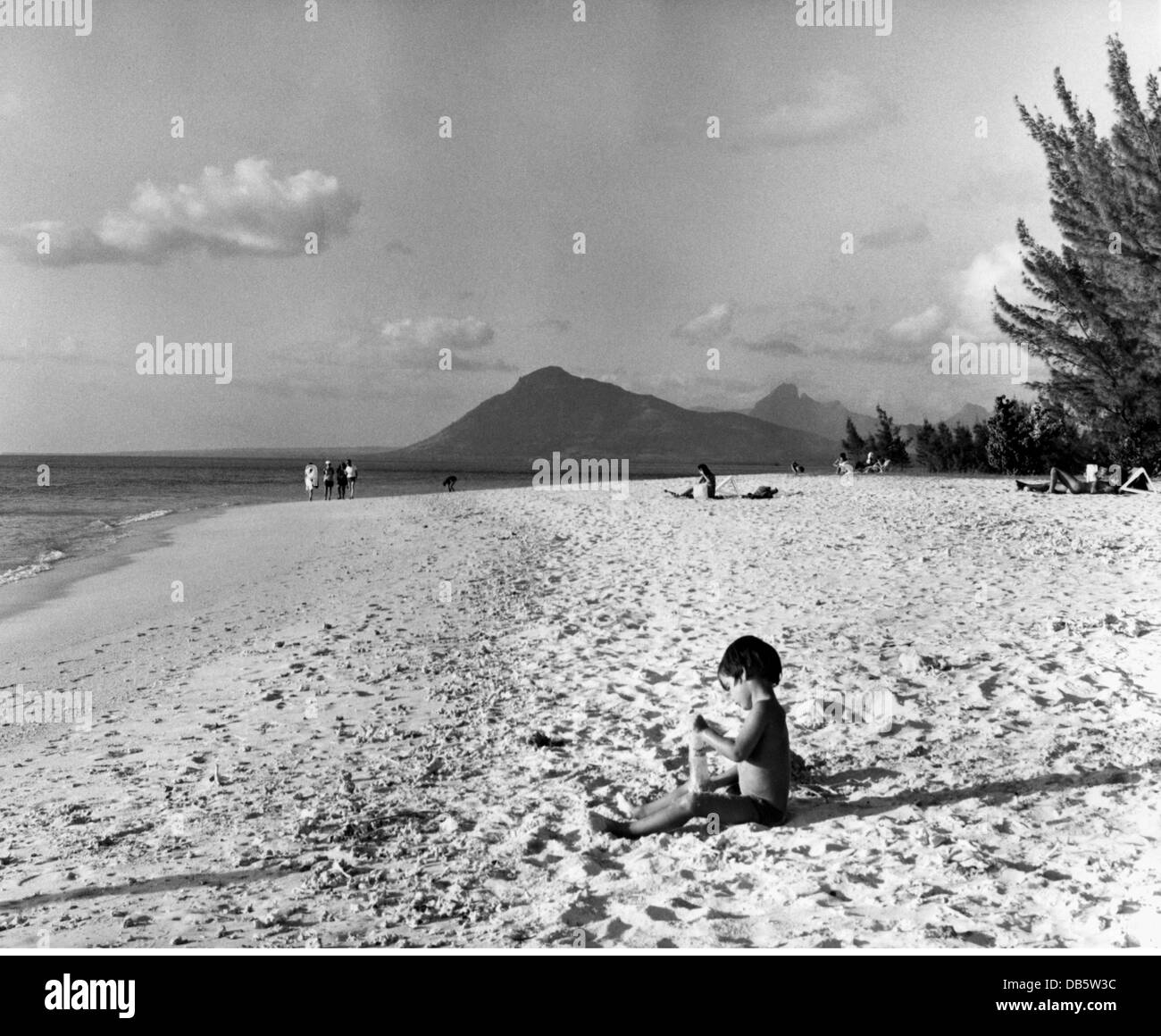 Indian ocean geography Black and White Stock Photos & Images - Alamy