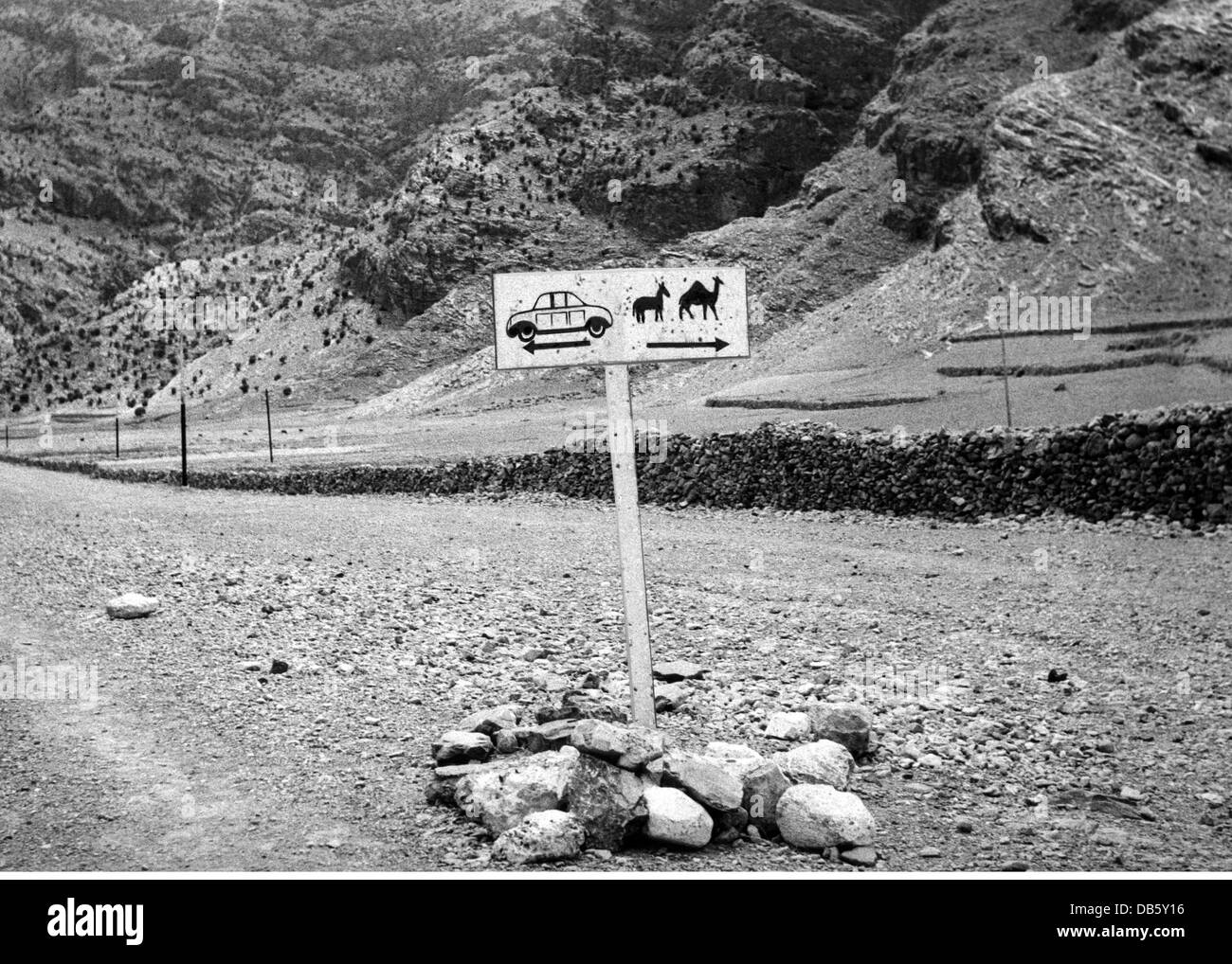 Historical hindu kush Black and White Stock Photos & Images - Alamy