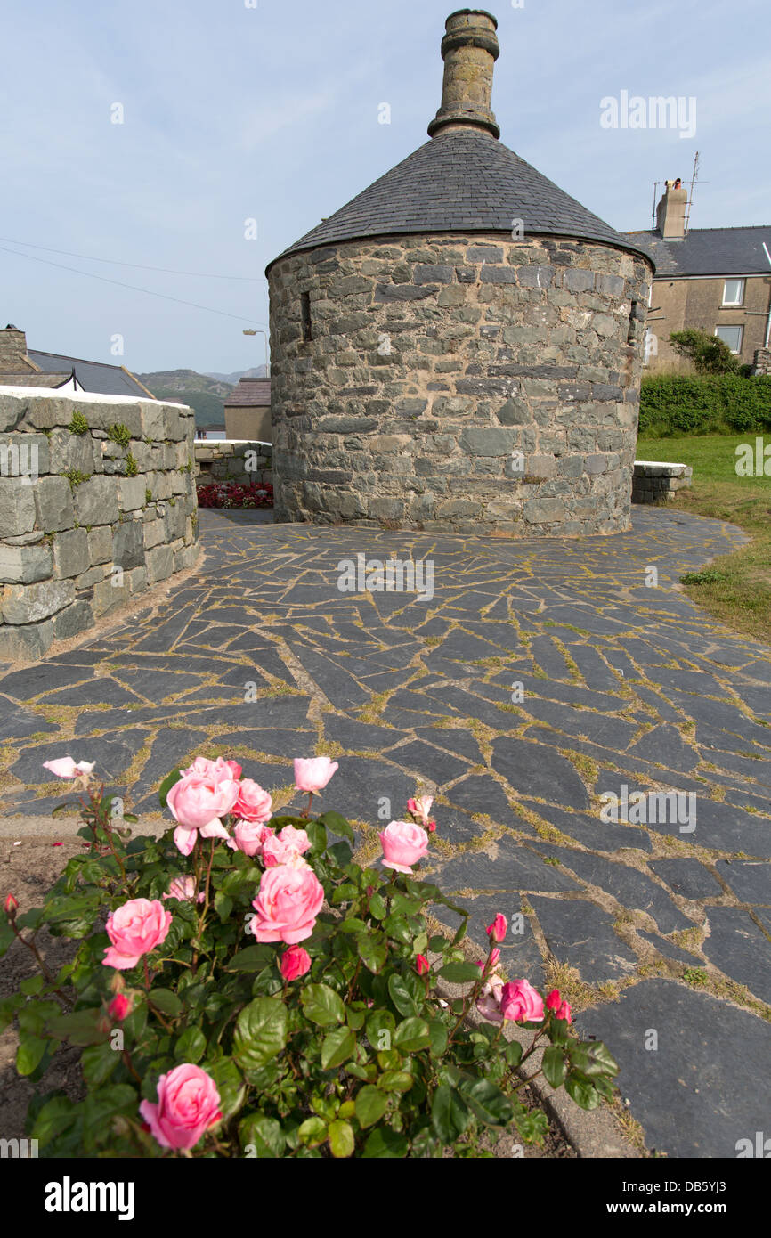 Roundhouse jail hi-res stock photography and images - Alamy