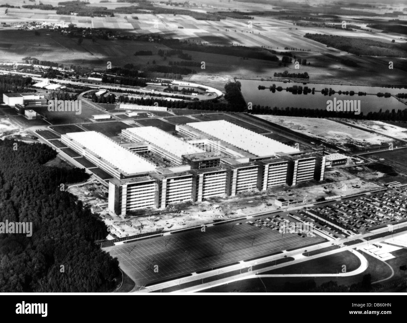 industry, cars, Volkswagen works in Wolfsburg, West Germany, research ...