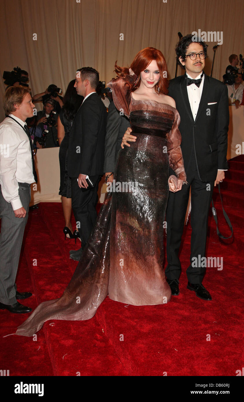 Christina hendricks and husband hi-res stock photography and images - Alamy