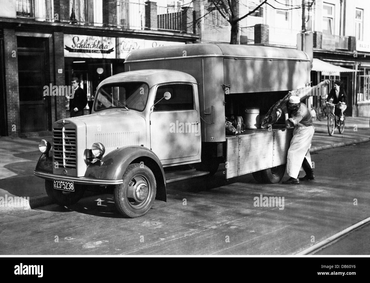 1950s lorry hi-res stock photography and images - Alamy