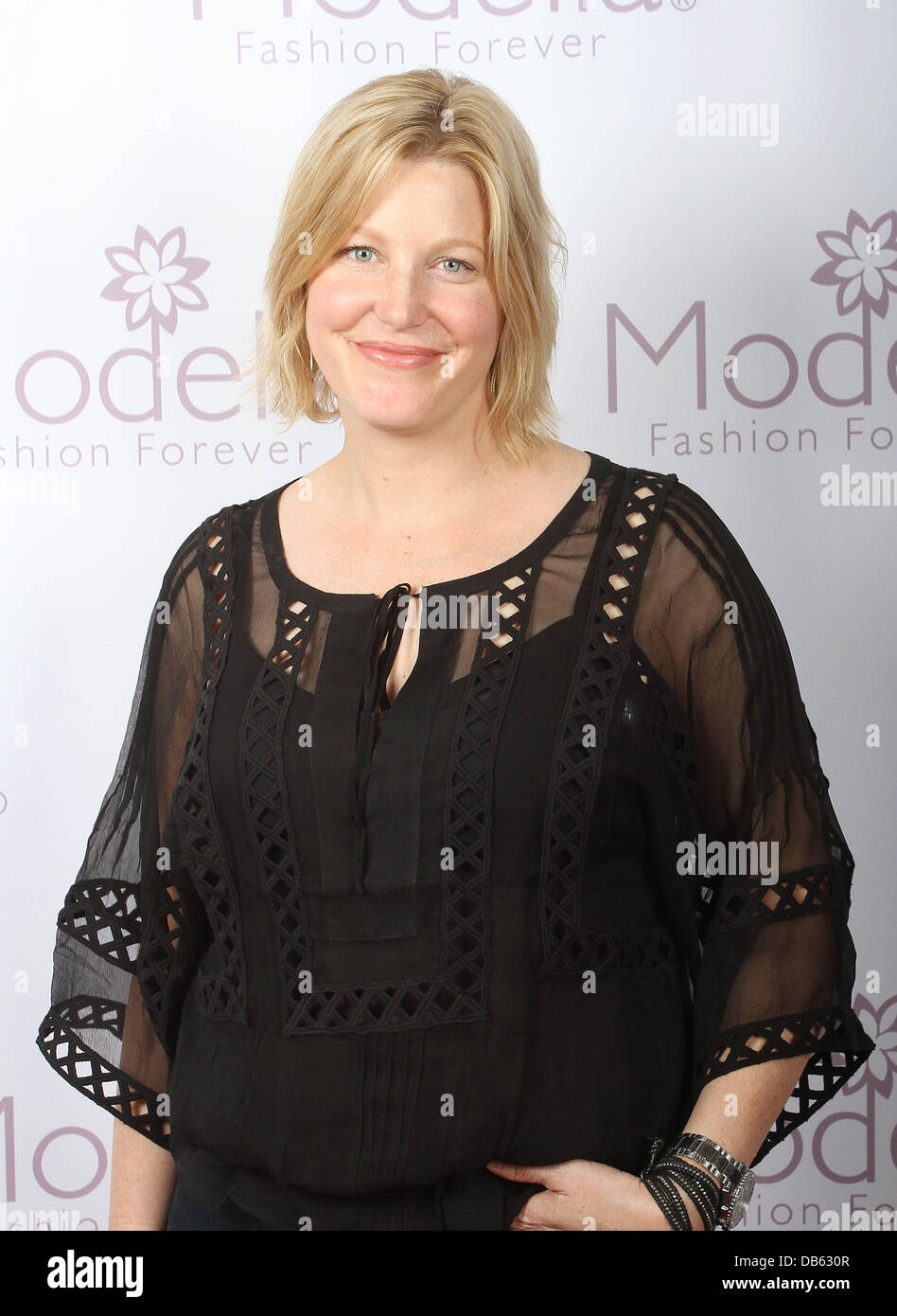 Anna gunn hi-res stock photography and images - Alamy