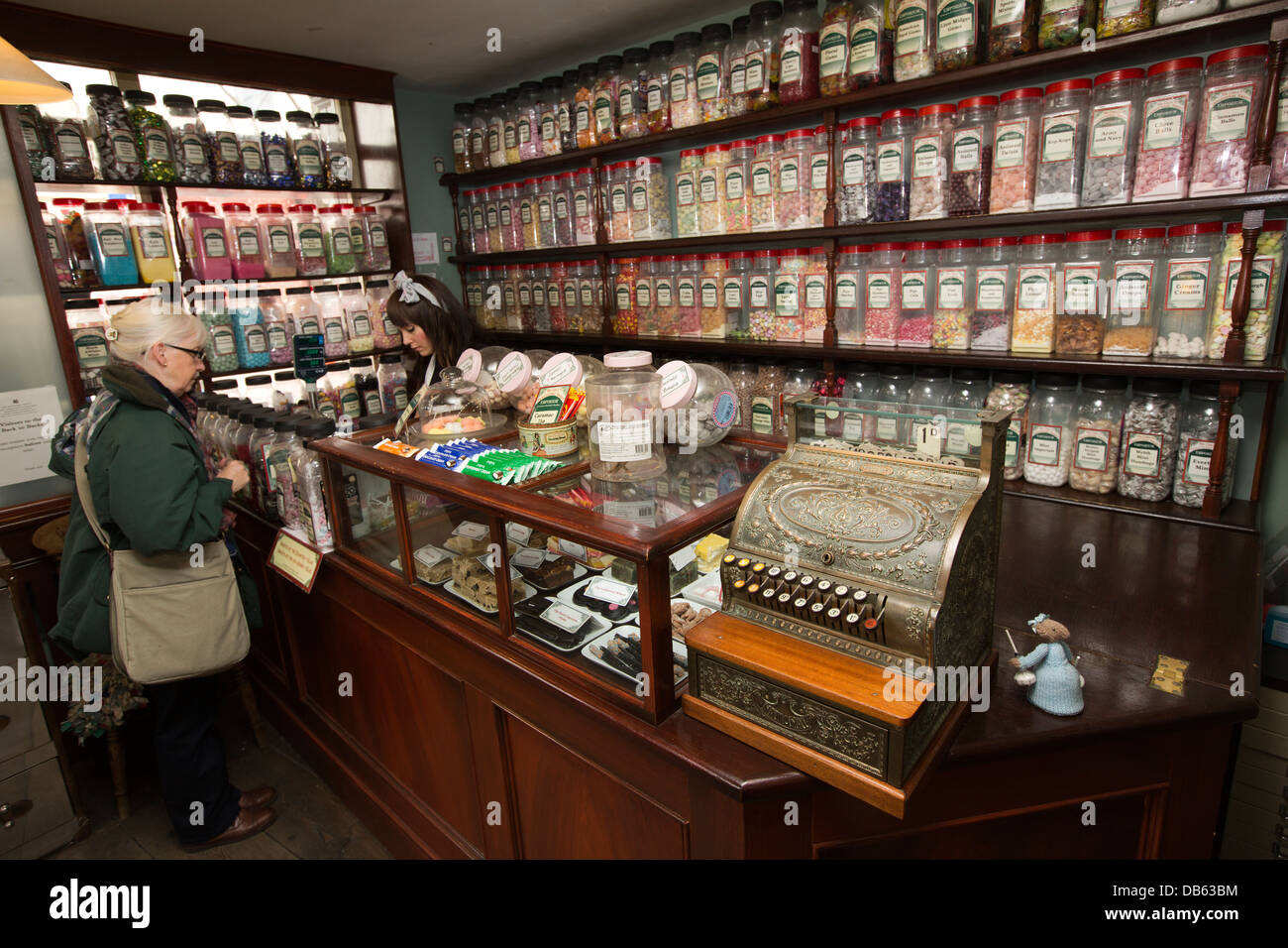 UK, England, Birmingham, Hurst Street, vistor in traditional street ...