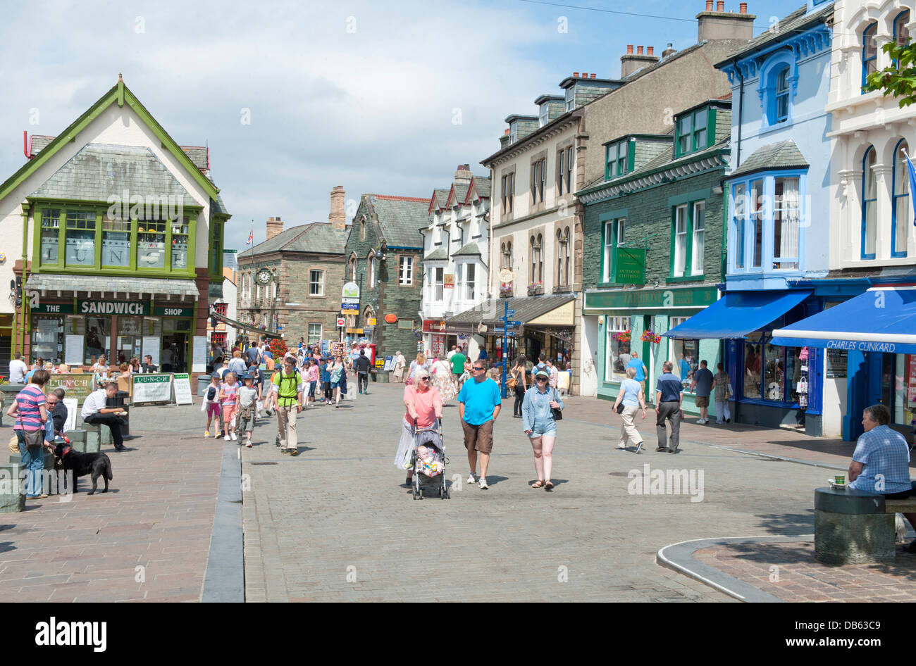 The town centre of Keswick, a tourist attraction in the Lake District ...