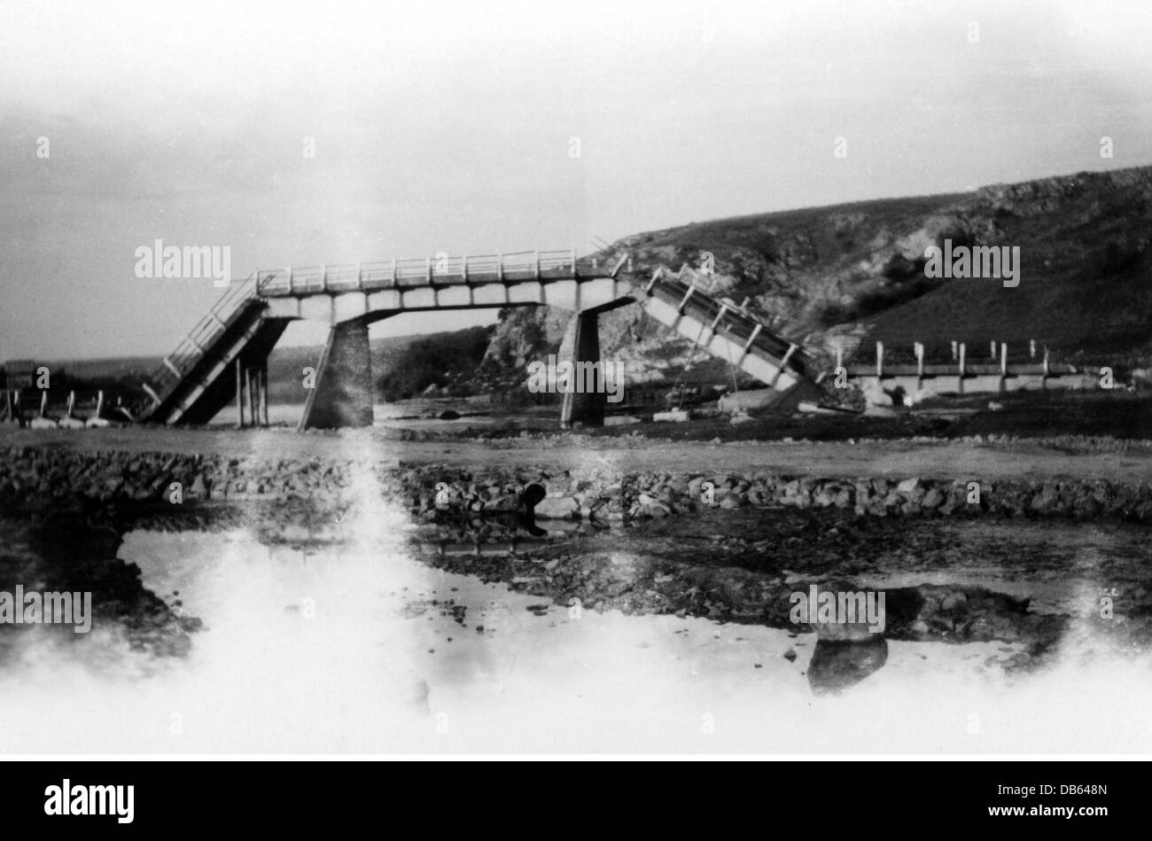 Second World War / WWII, Soviet Union, bridge in the Ukraine, probably ...