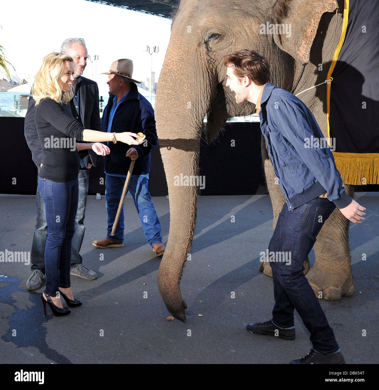 Francis Lawrence, Robert Pattinson and Reese Witherspoon 'Water for ...