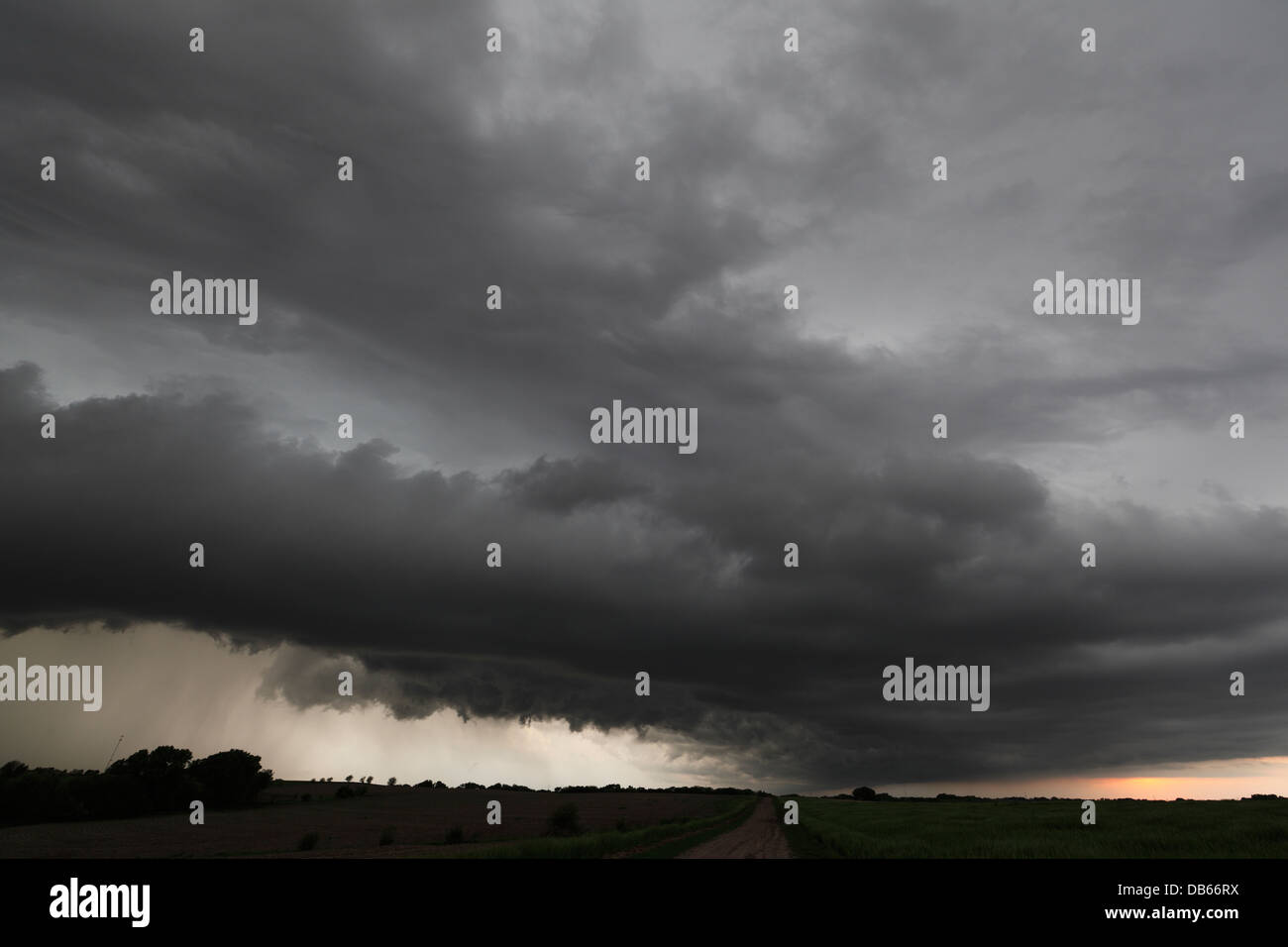 Storm squall line hi-res stock photography and images - Alamy
