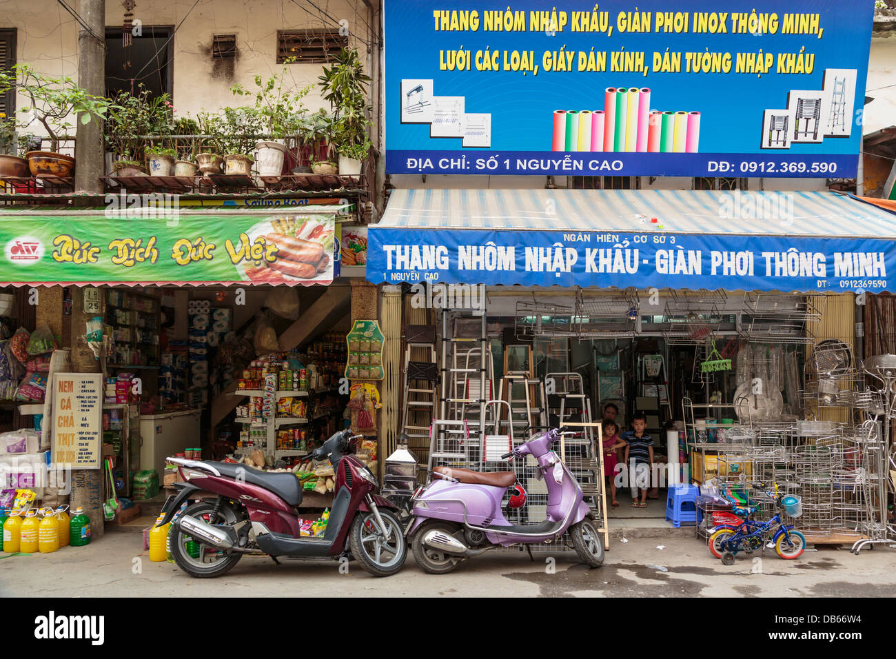 A hardware store in downtown Old Quarter Hanoi, Vietnam, Asia Stock ...