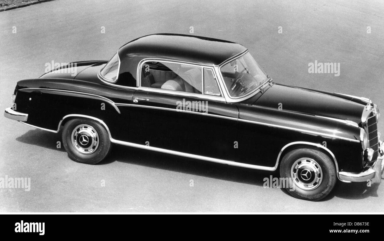 1960 transportation hi-res stock photography and images - Alamy