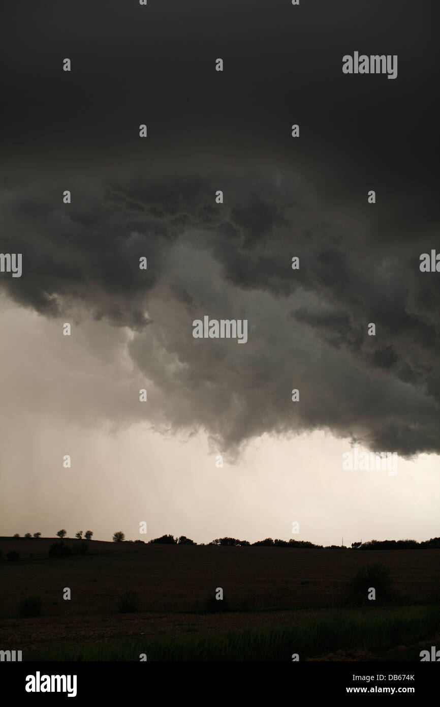 Rotating inflow area of severe thunderstorm Stock Photo - Alamy