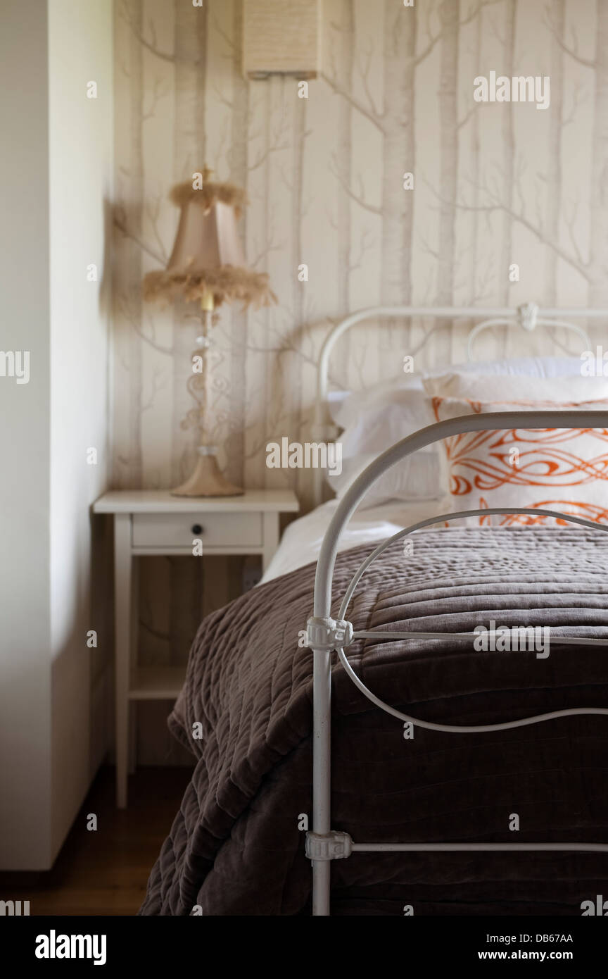 Cast cushion hi-res stock photography and images - Alamy