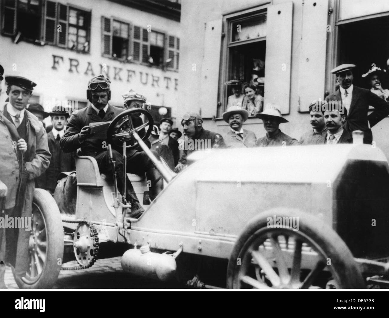 Gordon bennett car hi-res stock photography and images - Alamy