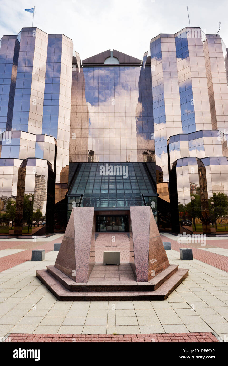 Modern glass office building, Salford Quays, Greater Manchester, UK ... Modern glass office building, Salford Quays, Greater Manchester, UK ...