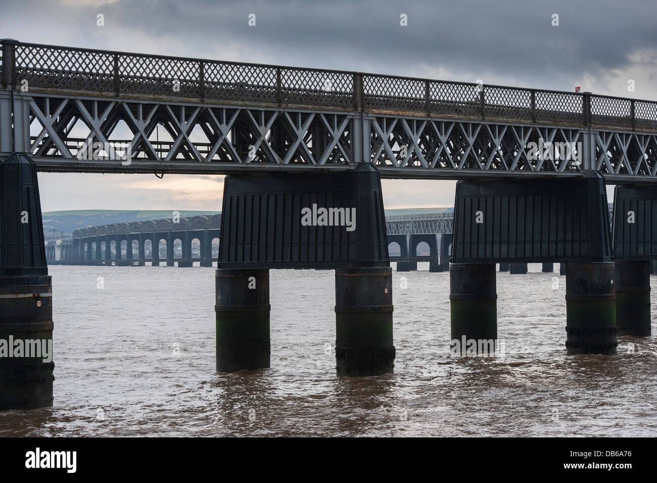 The iconic Tay Rail Bridge spanning the Firth of Tay, Scotland Stock ...