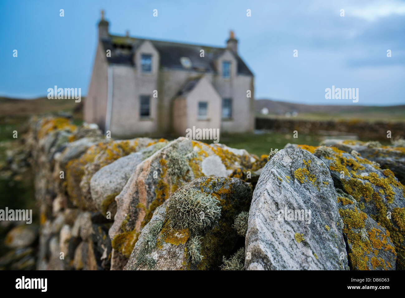 Derelict house scotland hi-res stock photography and images - Alamy