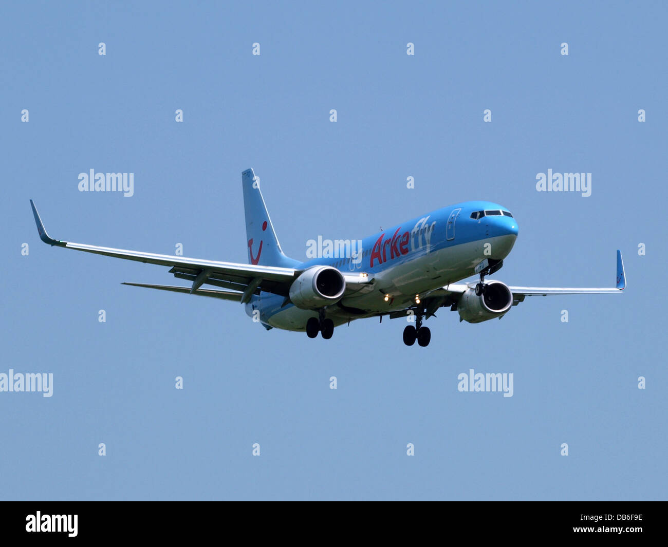 The ArkeFly Boeing 737-86N(WL), registration PH-TFD, is a medium-range ...
