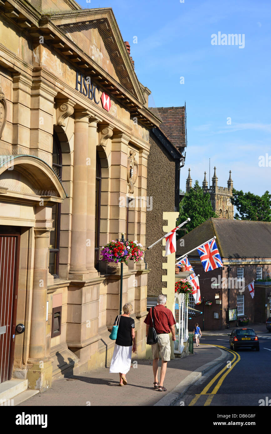 Malvern Hills Town Centre High Resolution Stock Photography and Images ...