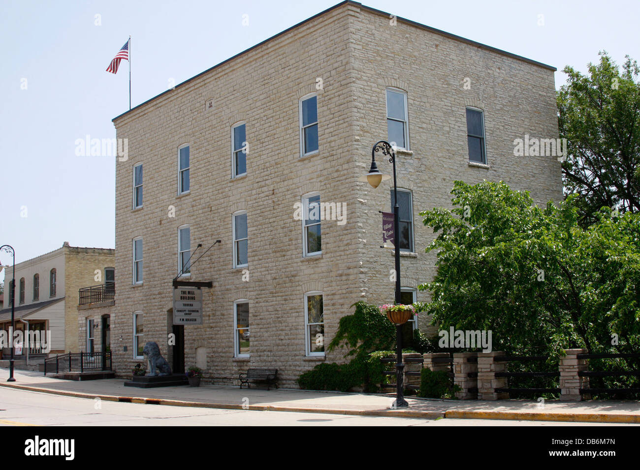 Menomonee street hi-res stock photography and images - Alamy