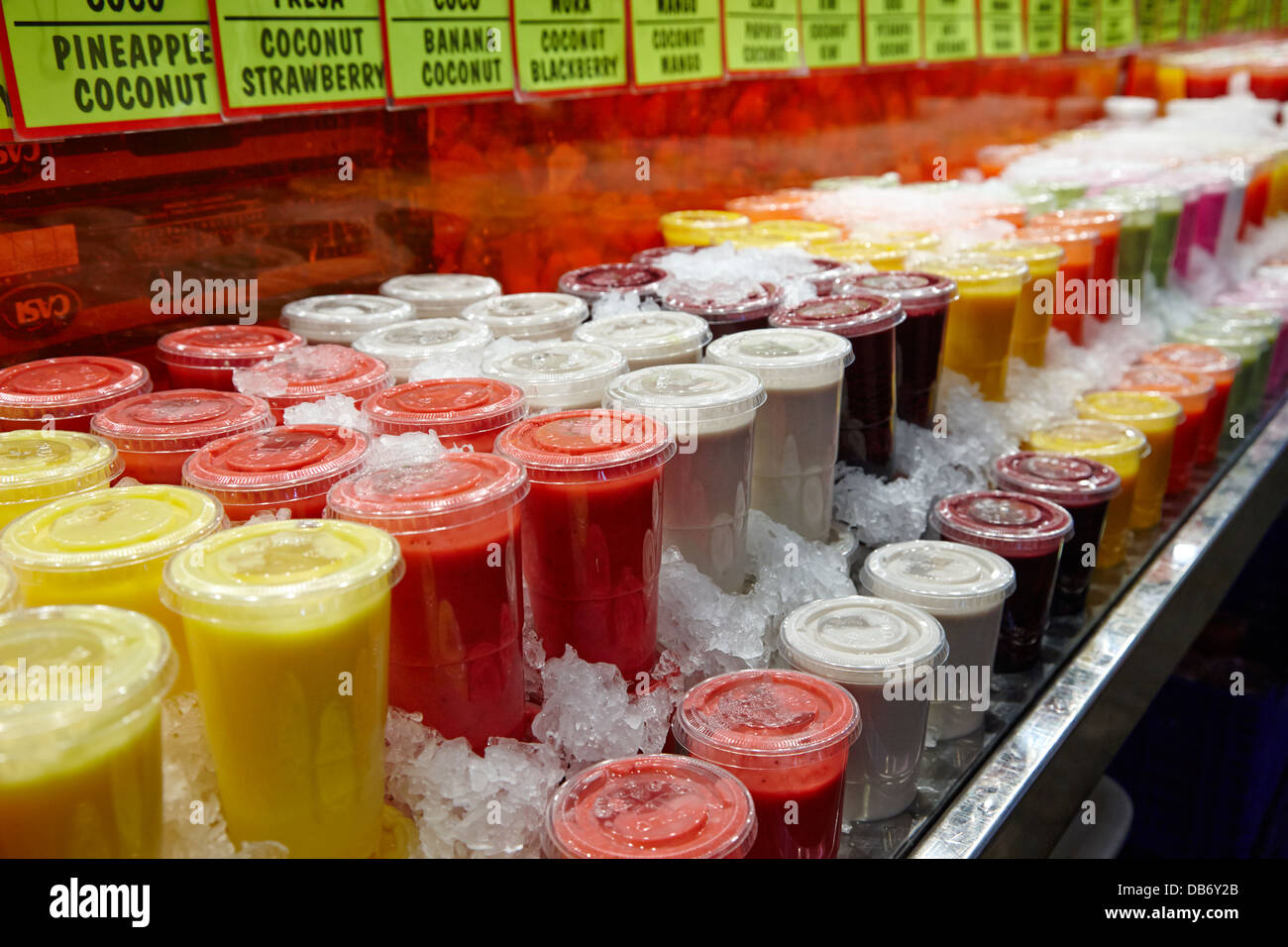 Fruit juice stall display hi-res stock photography and images - Alamy