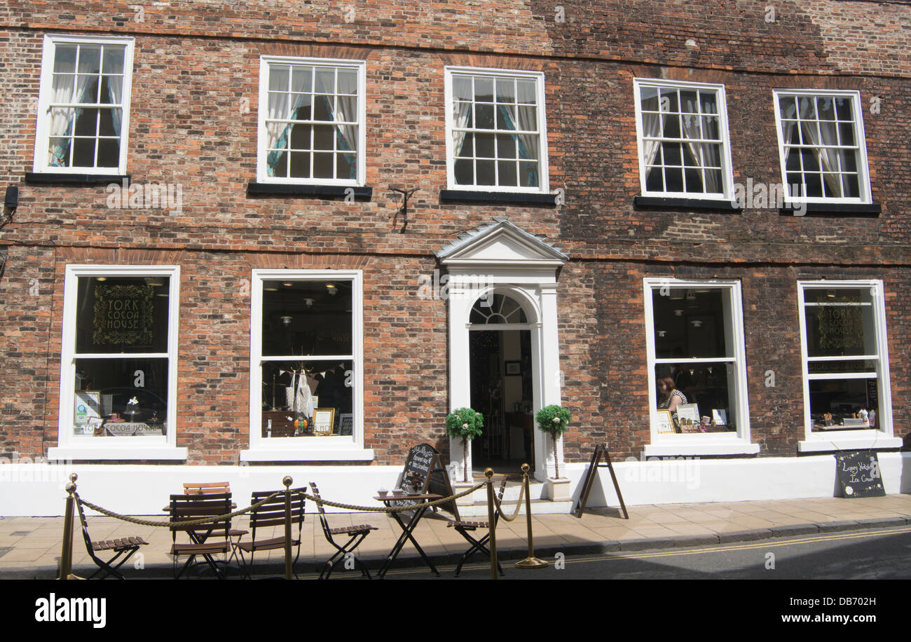 Blake street hi-res stock photography and images - Alamy