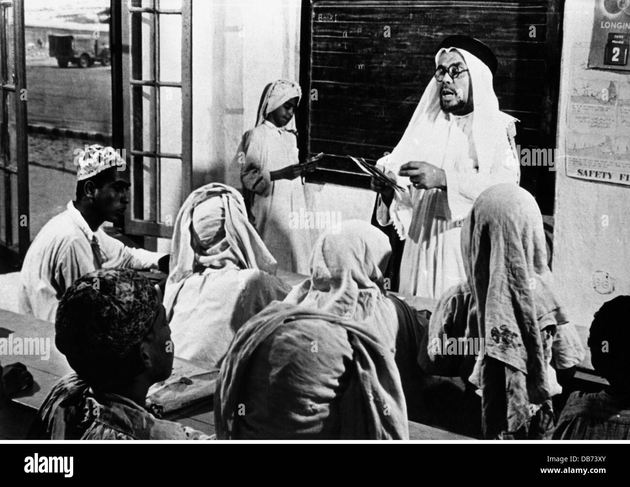 1950s classroom hi-res stock photography and images - Alamy