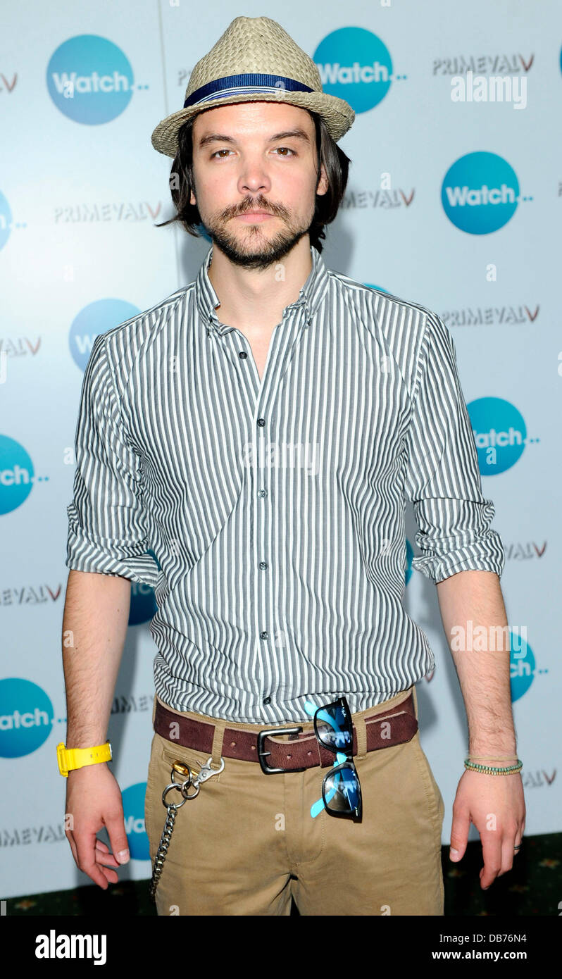 Andrew lee potts hannah spearritt hi-res stock photography and images ...